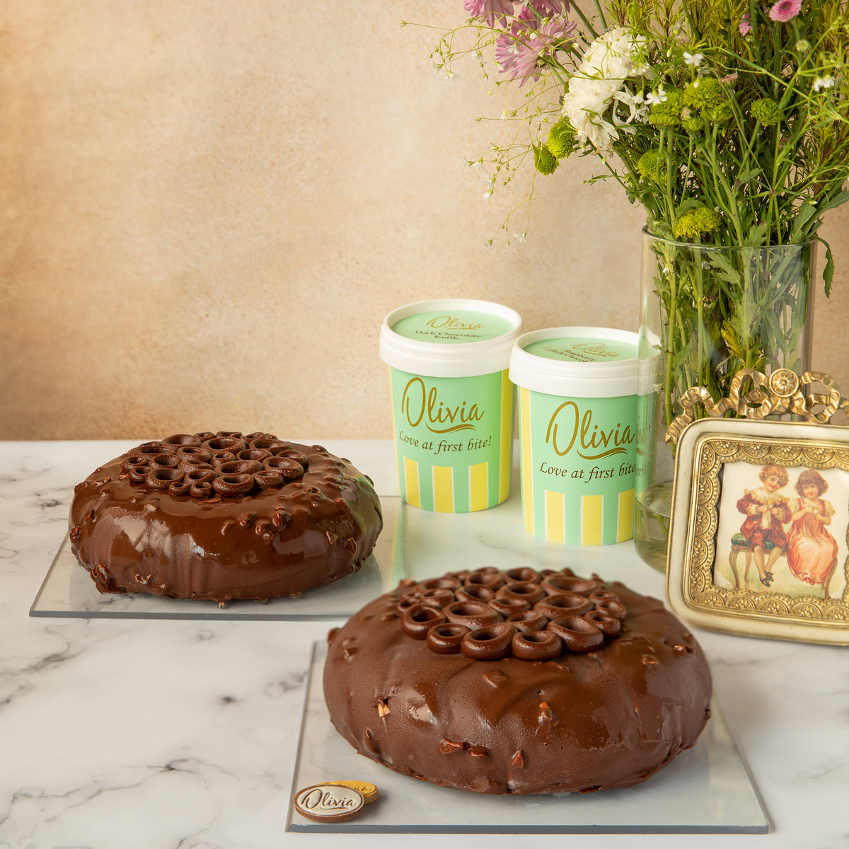 Chocolate Overload (8-10 slices) | Olivia Creamery Kolkata
